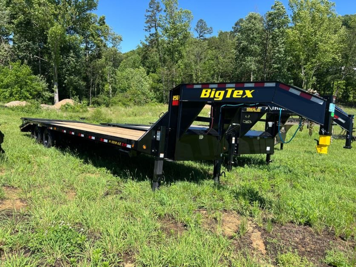 New 2025 Big Tex Trailers 25GN-25+5 MEGA Equipment Trailer for sale in ...