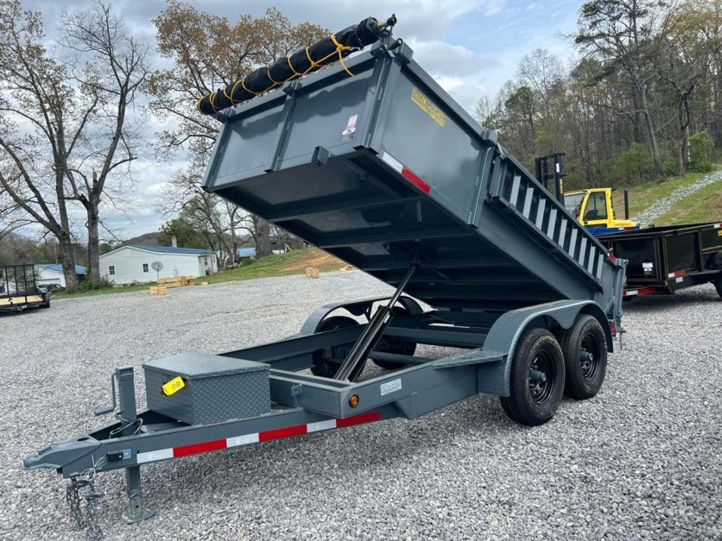 New 2025 P & T Trailers Dump Trailer