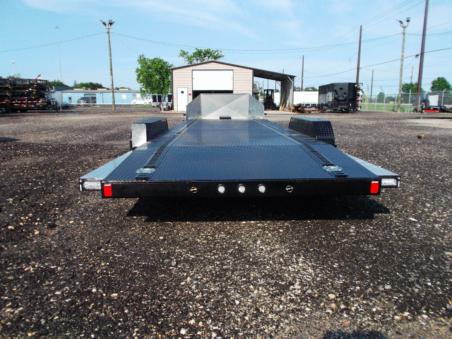 New 2025 MAXXD 83X24 10K N6X Steel Deck Car Hauler / Racing Trailer ...