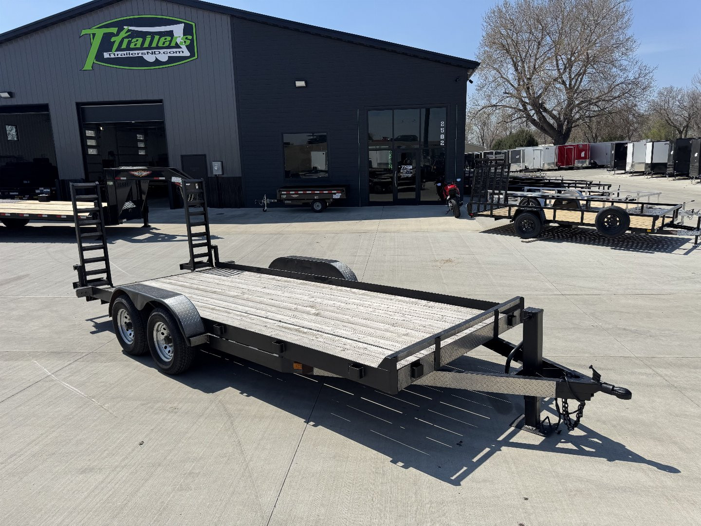 Used 1998 Road King 18 ft Flatbed Trailer for sale in Bismarck, ND