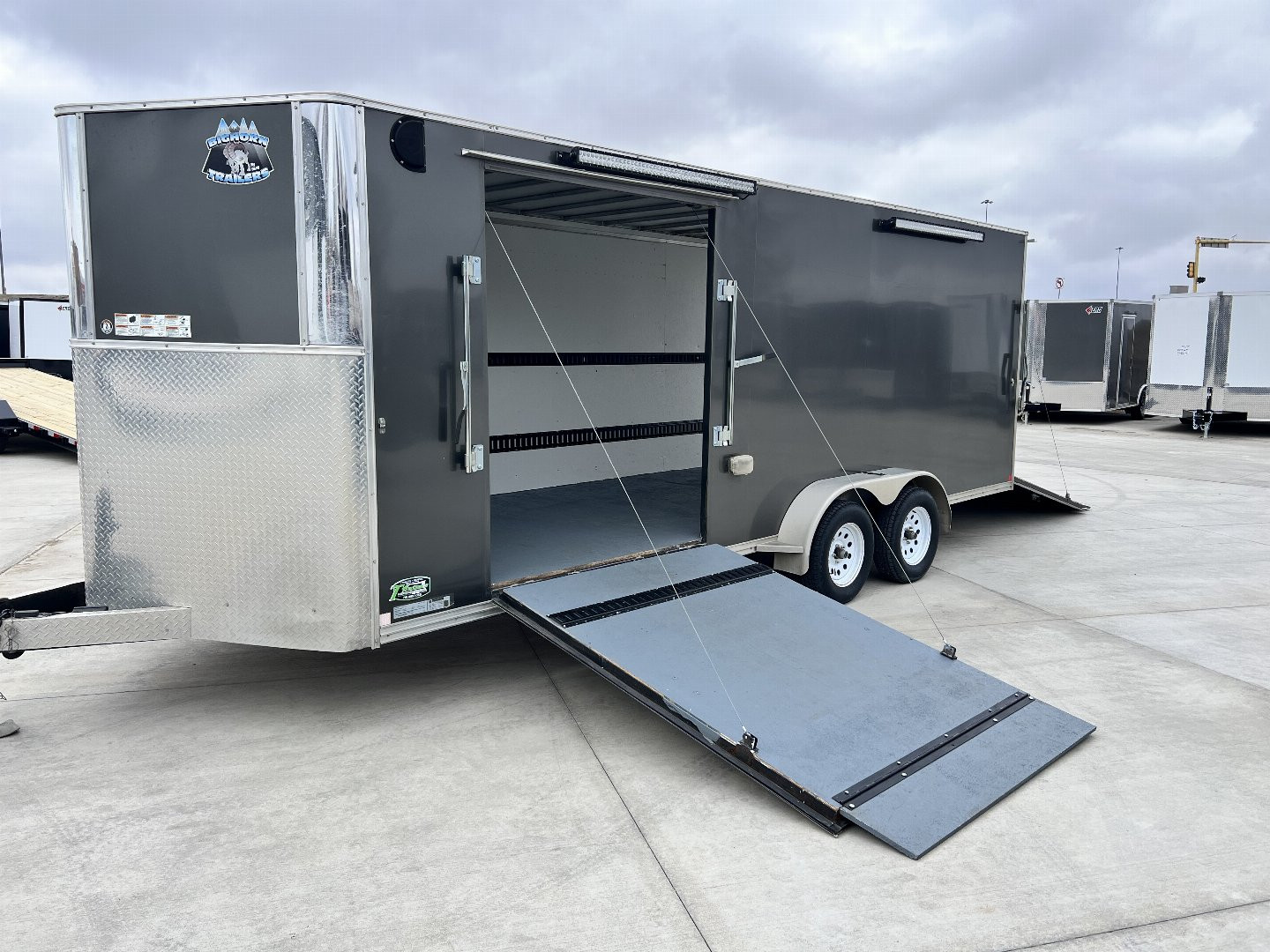Used 2021 Bighorn R&M 7x20+2’V SIDE Ramp SUPERIOR QUALITY Contractor ...