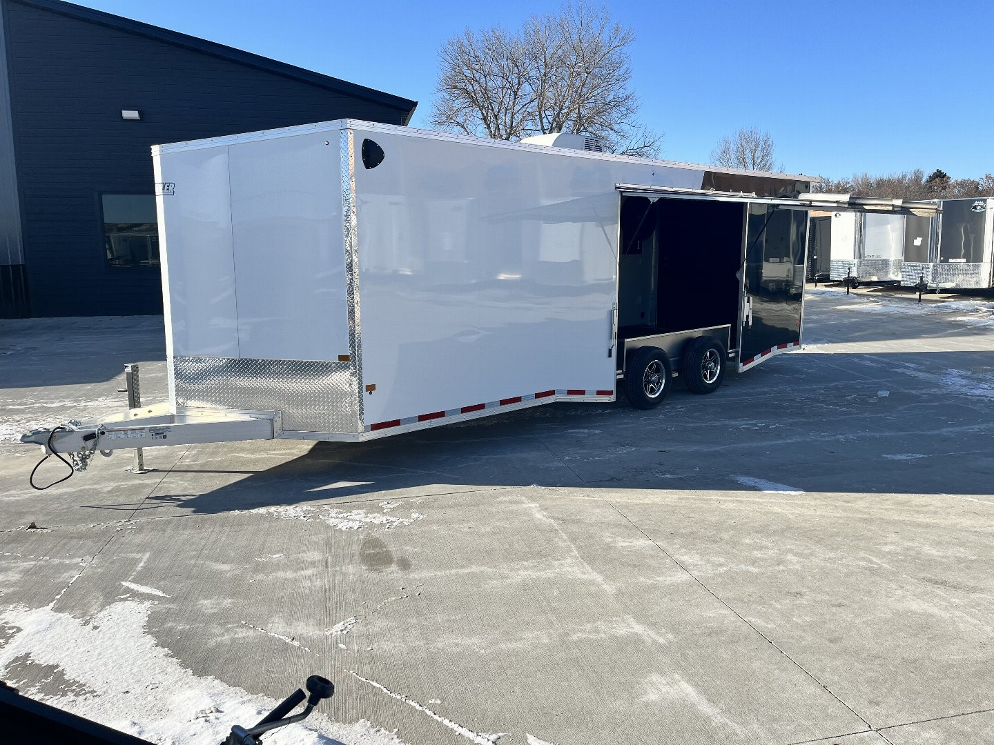 Used 2024 AERO 8.5x24 +2’V HUGE Lift UP ESCAPE Door 7’ TALL, ALLOY ...