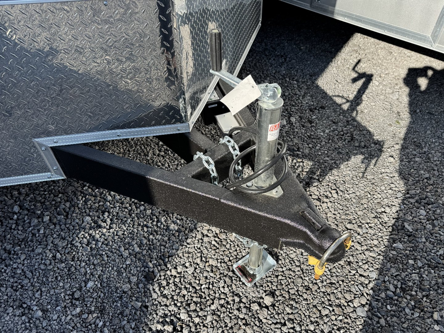 New 2025 ITI CARGO XE Series 8.5x20 Tandem Axle Enclosed 9900 LB GVW 7 ...