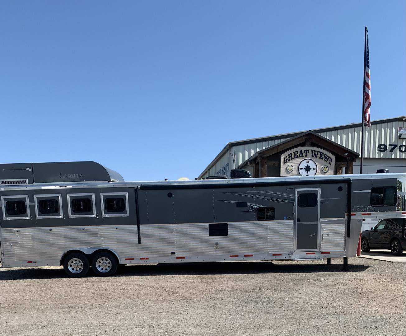 Used 2020 Lakota C8417 4 Horse Trailer