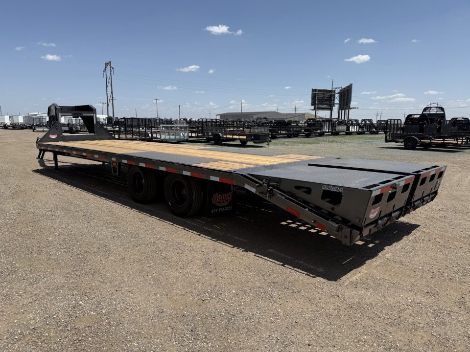 New 2025 Diamond C 102"x32' Engineered Beam FMAX210 w/ Max Ramps for ...