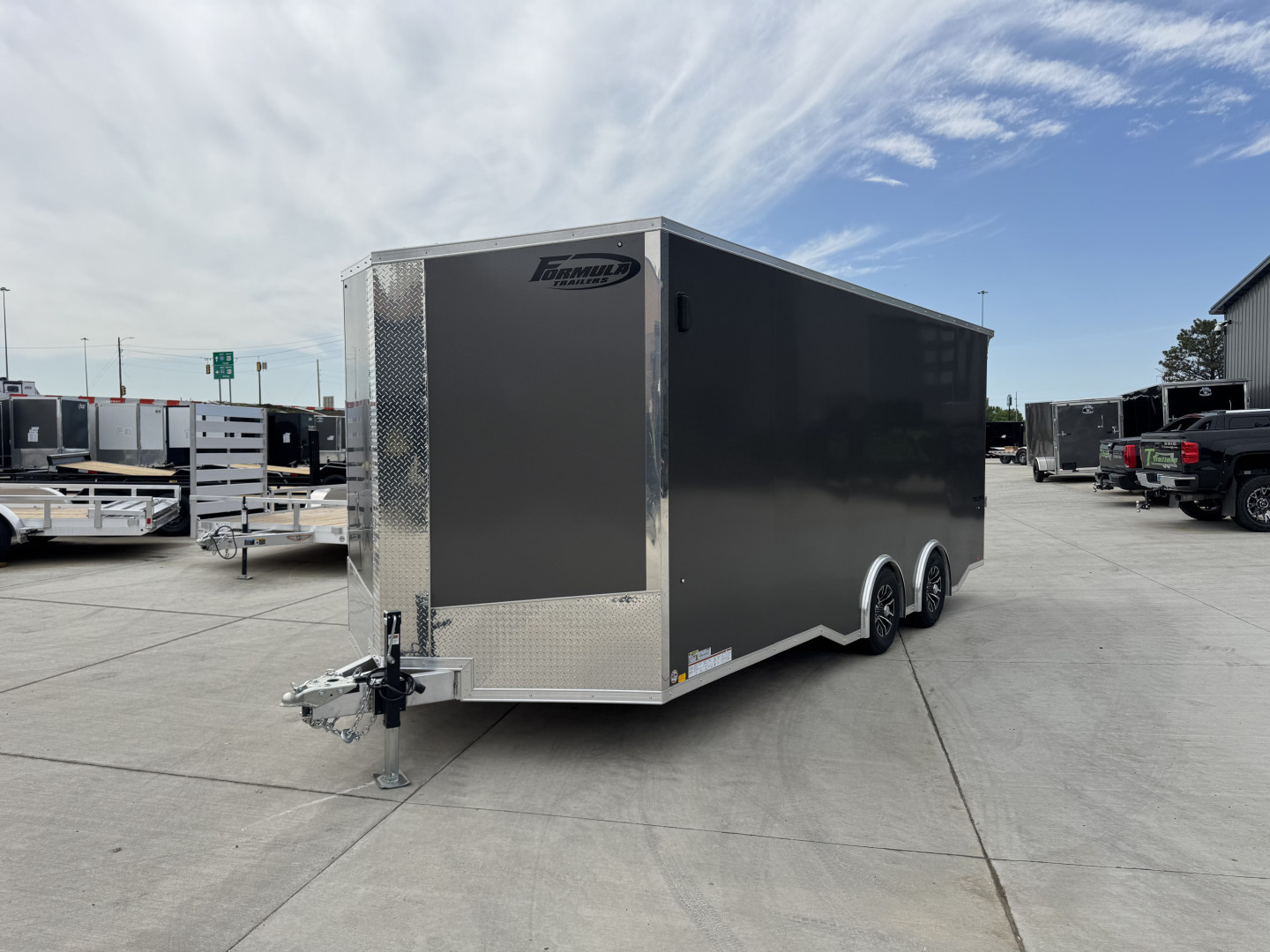 New NEW 2025 Formula Triumph ALUMINUM 8.5x20 +V, 7’ TALL, WHITE ...