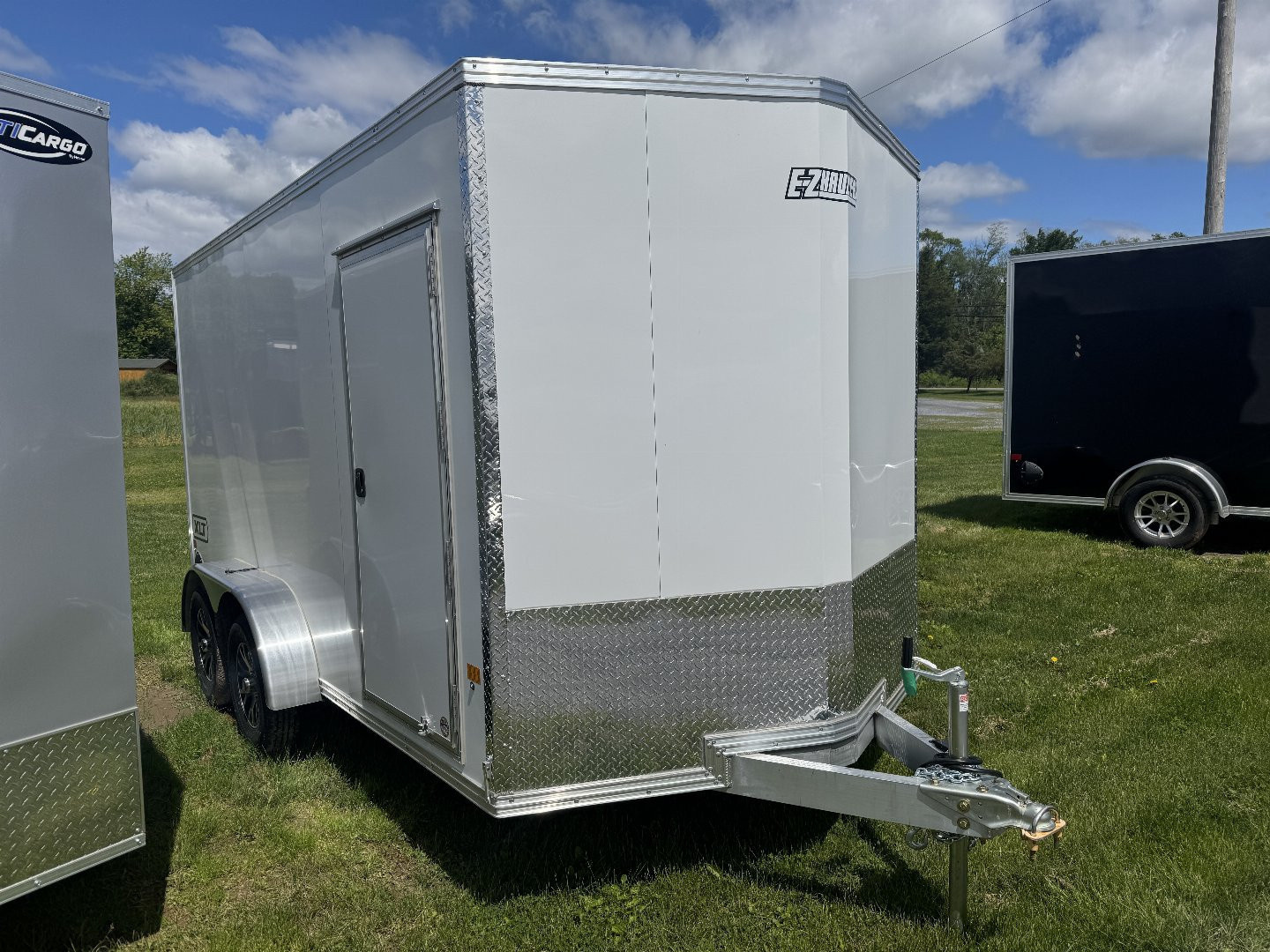 New 2025 E Z Hauler Xlt Pro 7x14 Tandem Axle Enclosed 6 9 Interior
