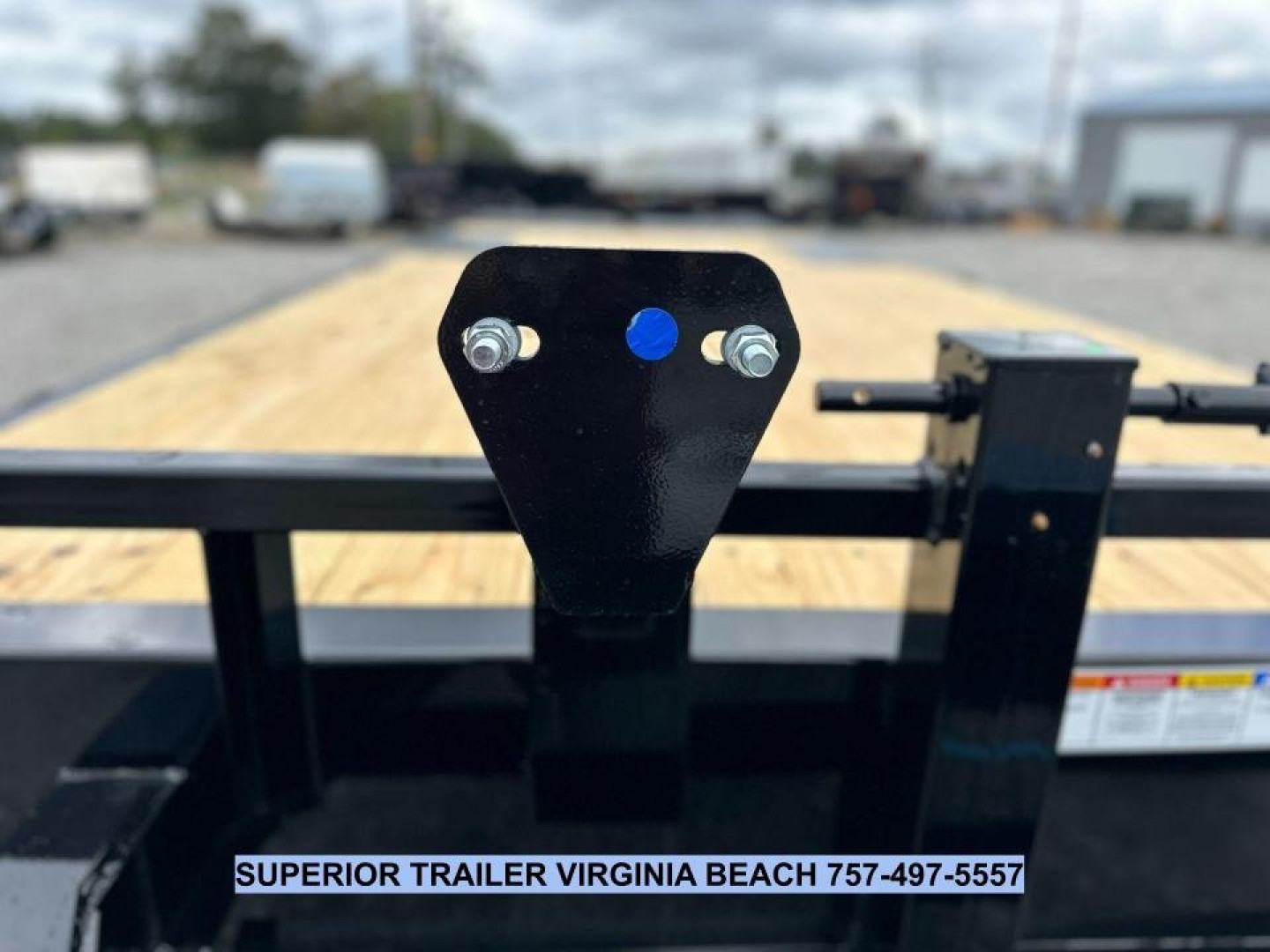 New 2025 PJ TRAILERS 24ft F8 14K w/ Monster Ramps Deckover Trailer