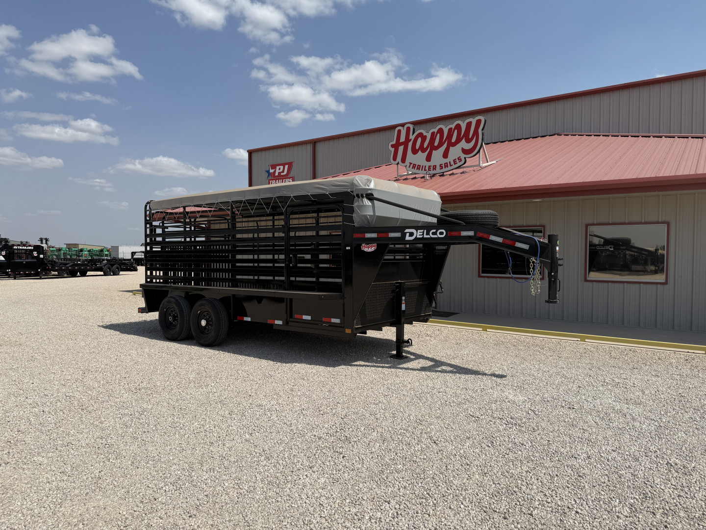 New 2025 Delco 6'8"x16' GN Bar Top Livestock Trailer - B8 Cattleman for ...