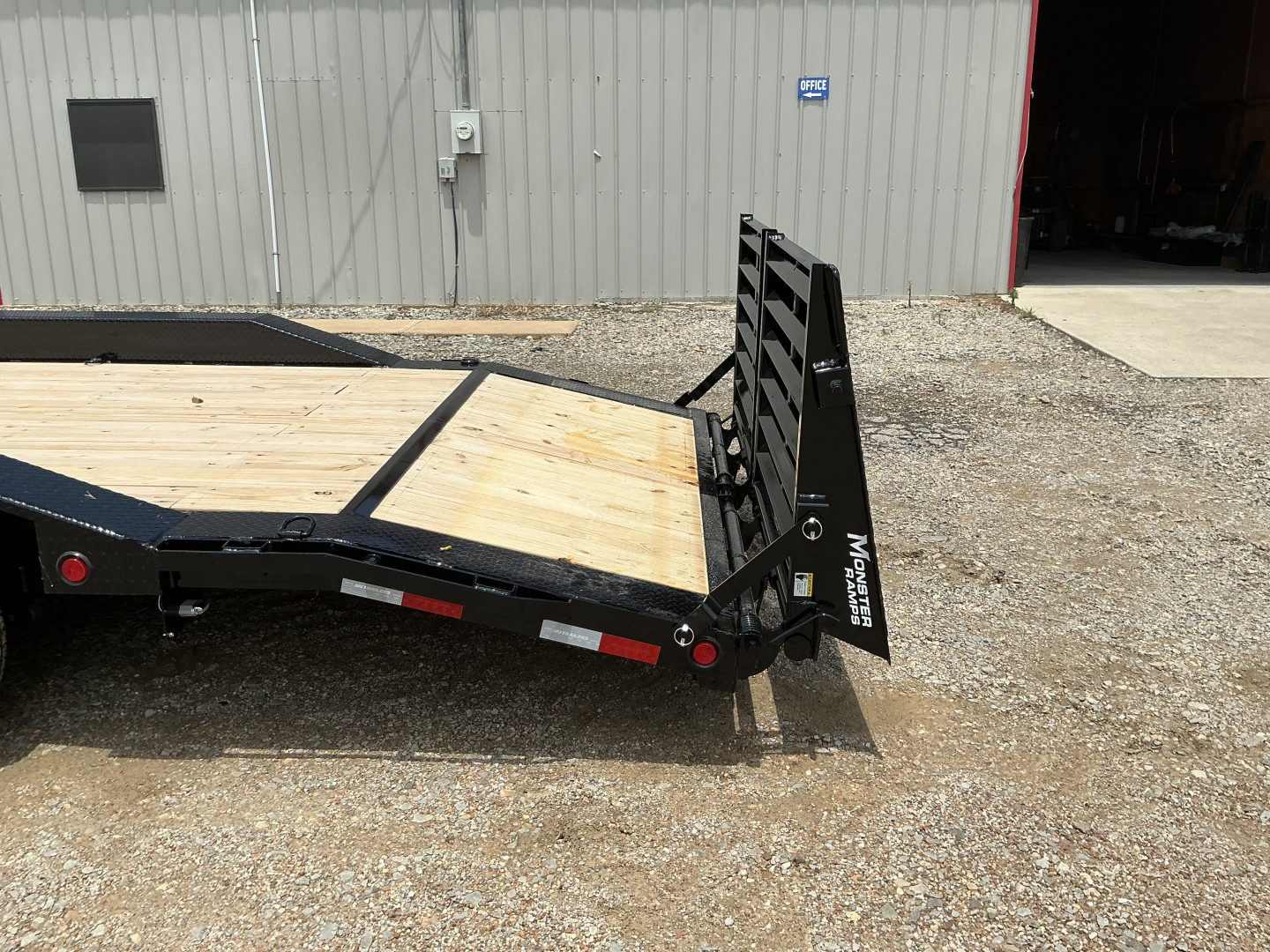 New 2026 PJ 102"x24' Gooseneck Super-Wide Equipment Trailer – B6 for ...