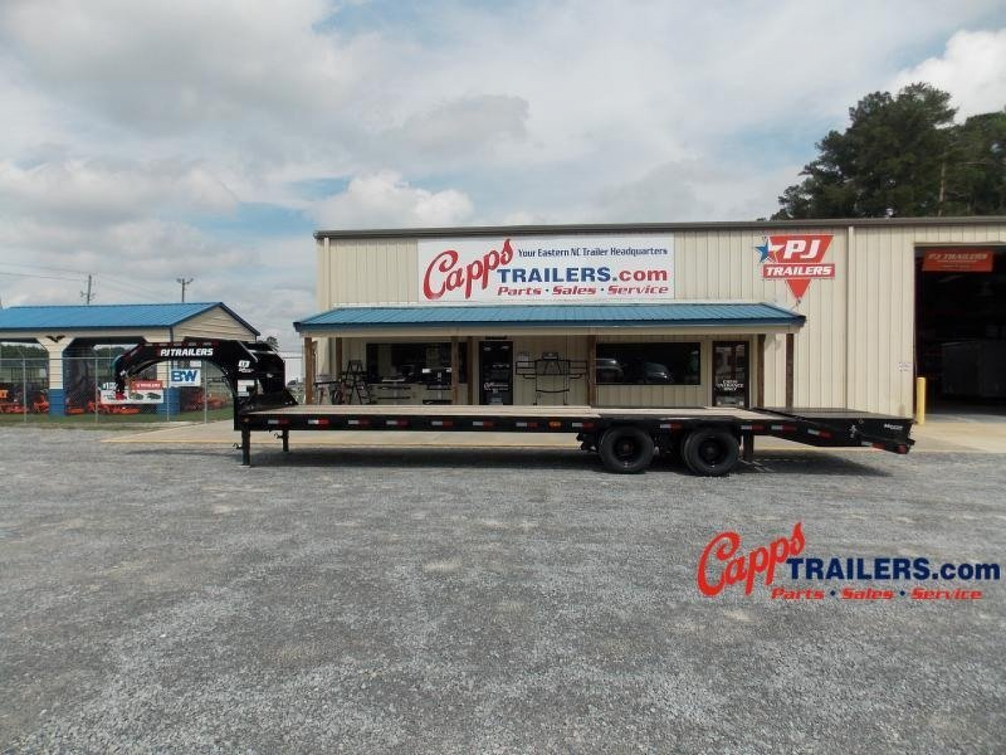 New 2023 PJ TRAILERS PJ LDQ32A2BSWK DECKOVER TRAILER
