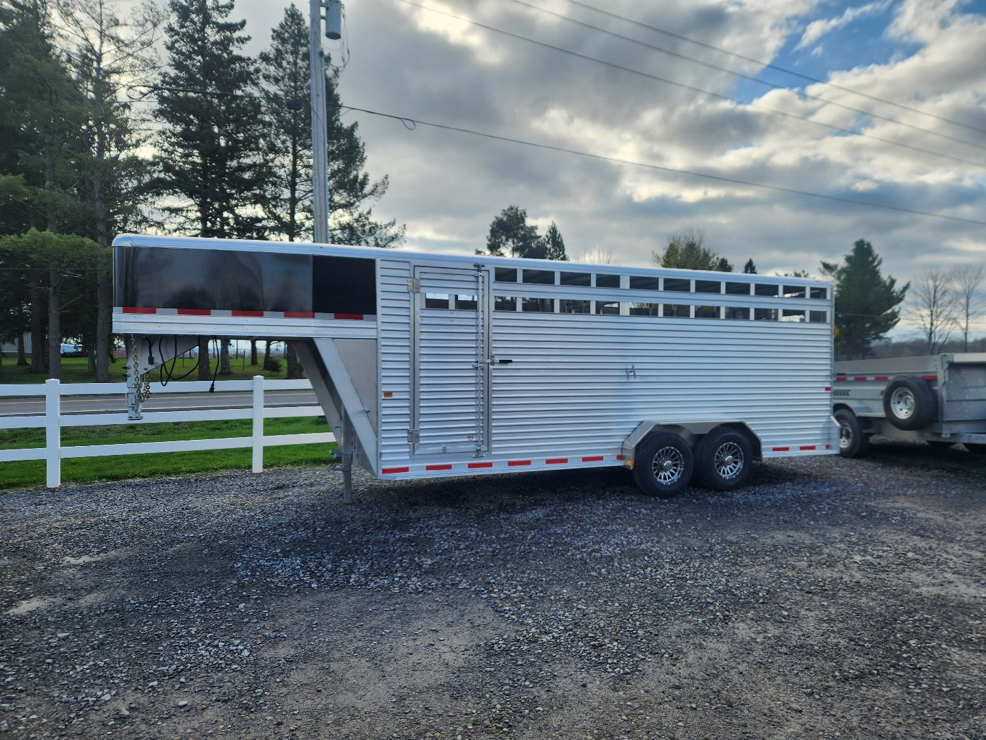 New 2025 Frontier Trailers 7X20LIVESTOCK Stock / Stock Combo Trailer