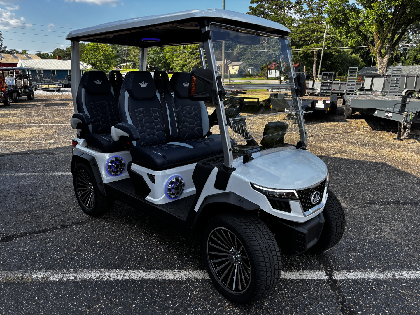 New 2025 Evolution Electric Vehicles GT4 Golf Cart