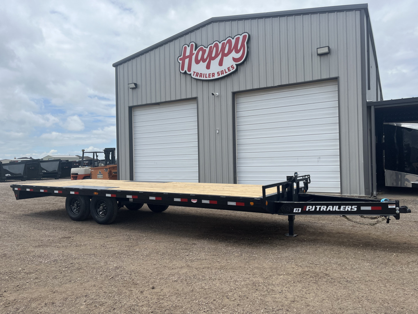New 2026 PJ 102"x24' BP 8" I-Beam Deckover Trailer – F8