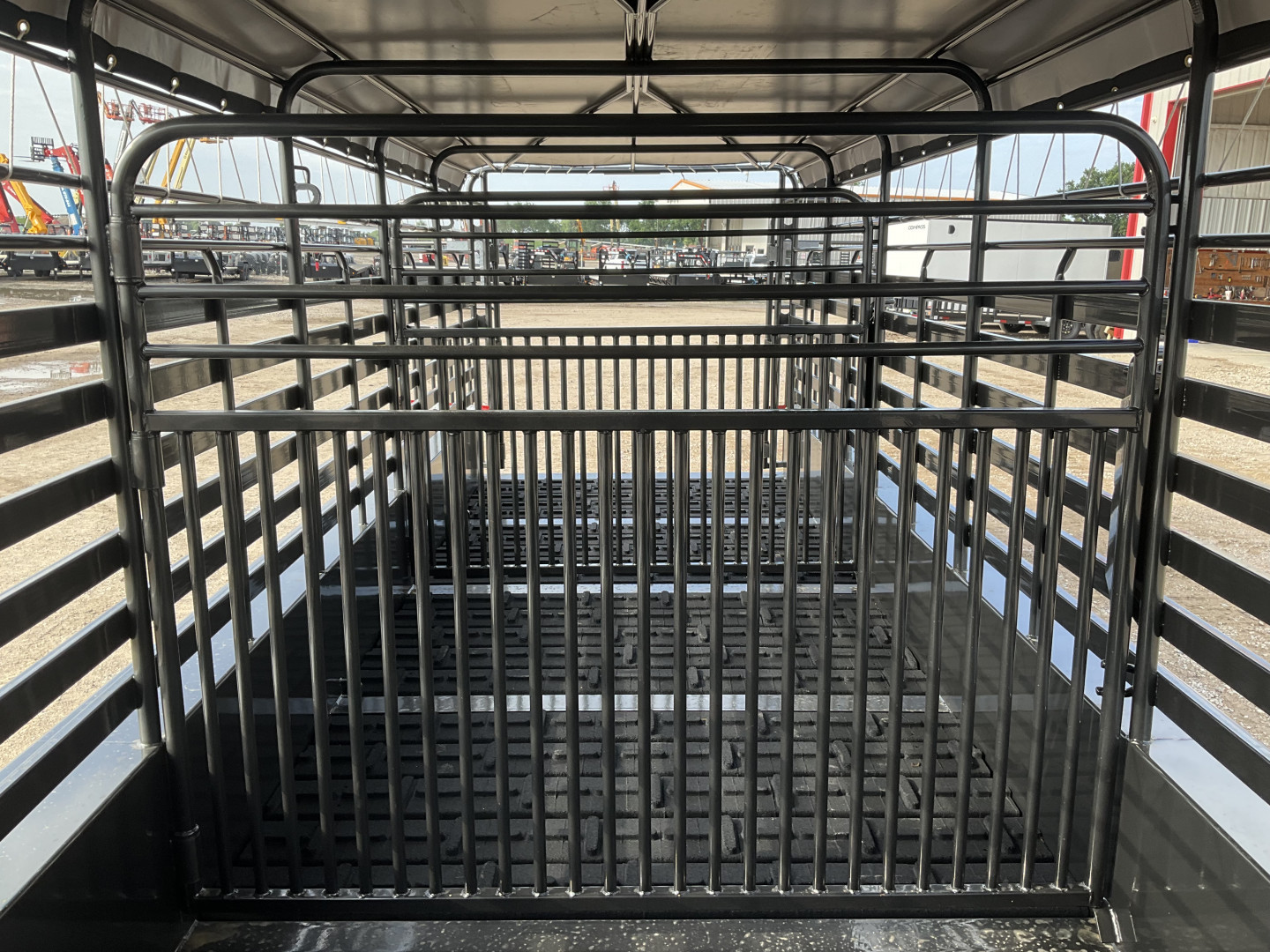 New 2025 Delco 6'8"x24' GN Bar Top Livestock Trailer - B8 Cattleman