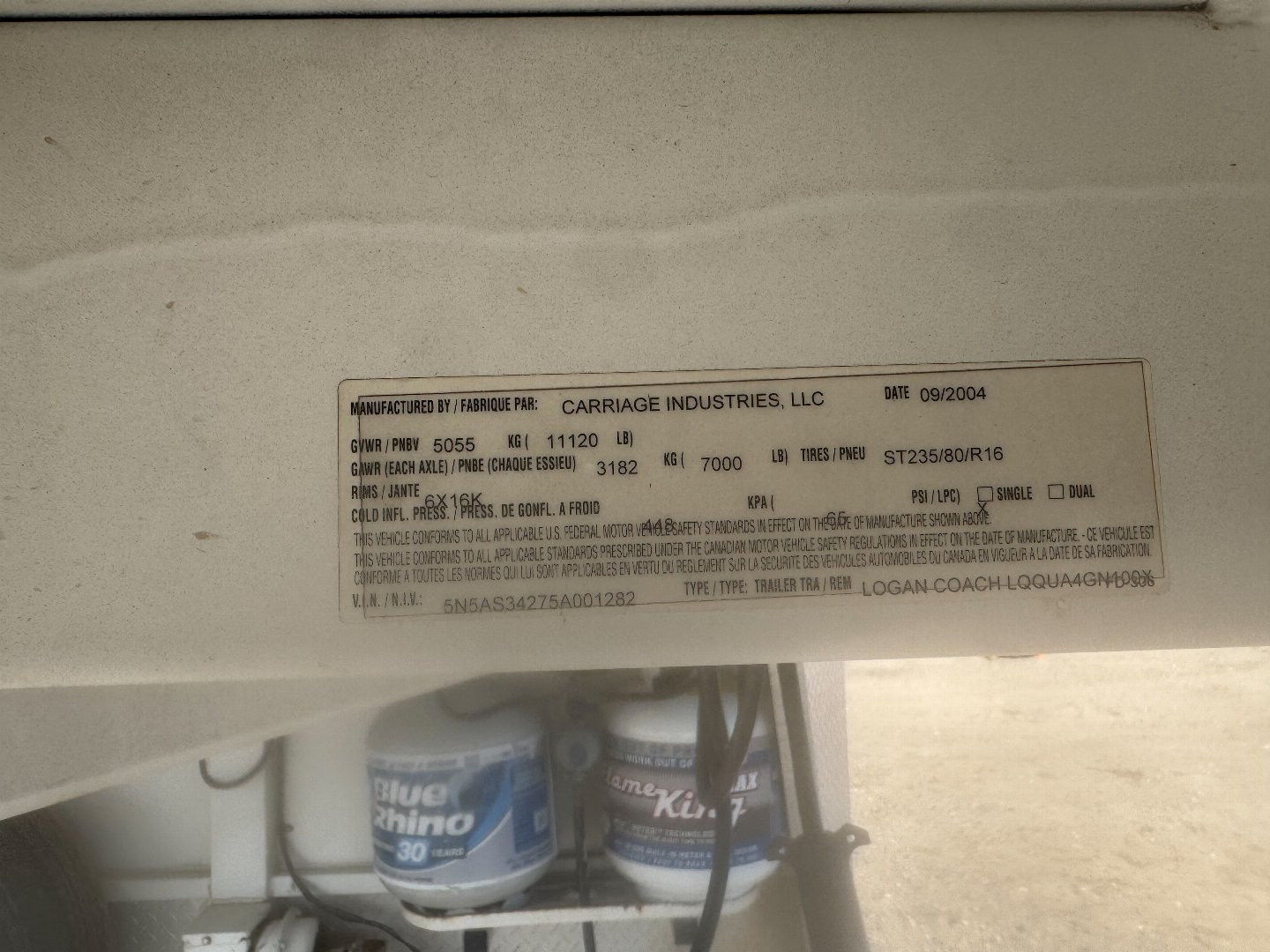 Used 2004 Logan Coach 4H LQ Horse Trailer