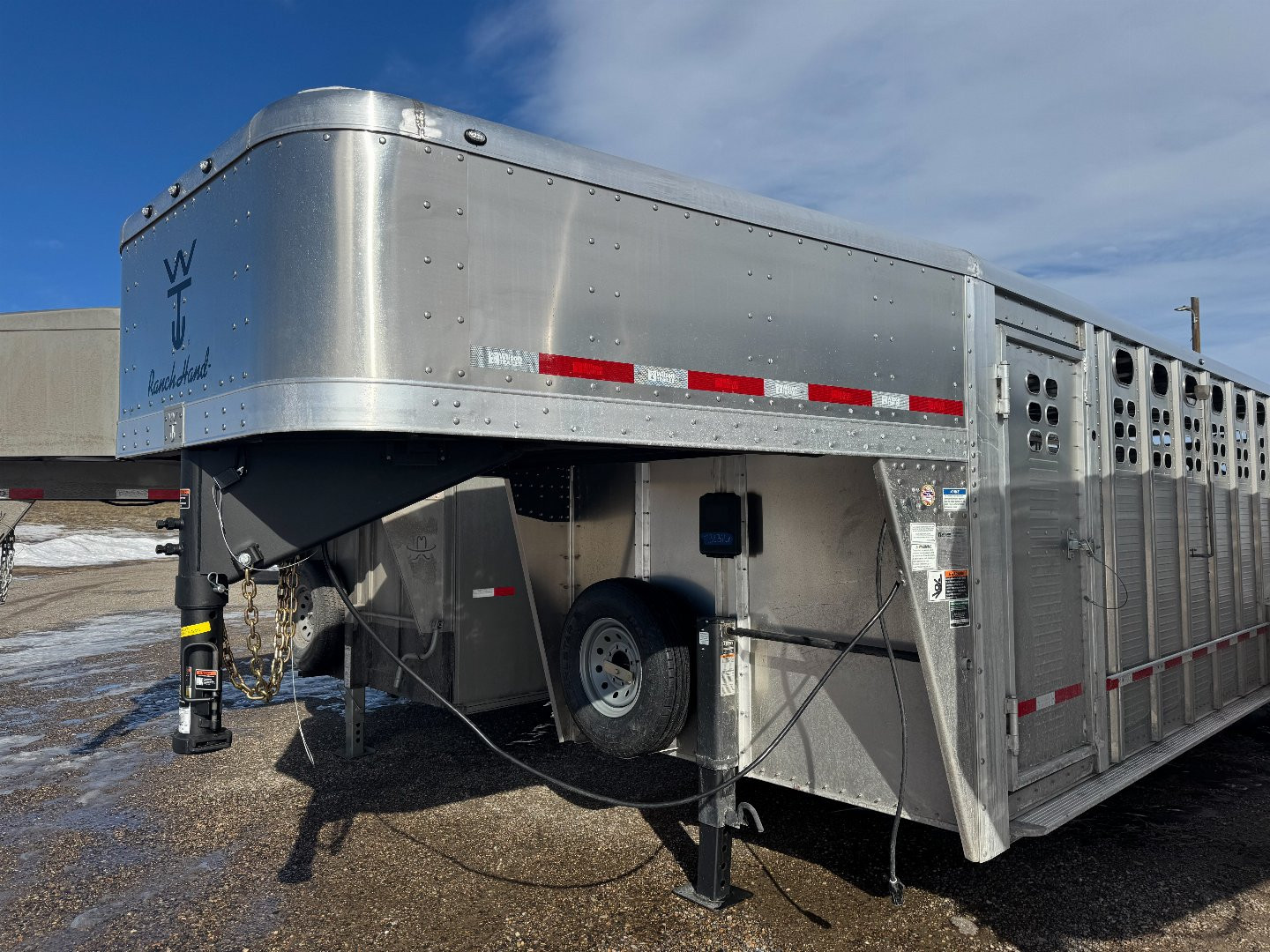 New 2025 WILSON 24' RANCH HAND STOCK TRAILER