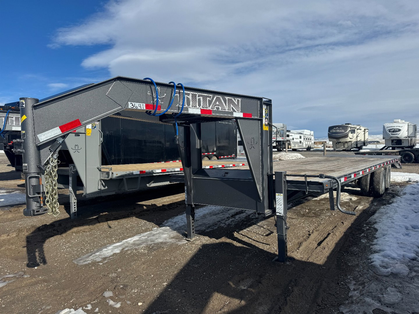 New 2025 TITAN 32' WIDE GLIDE TANDEM DUAL 20K