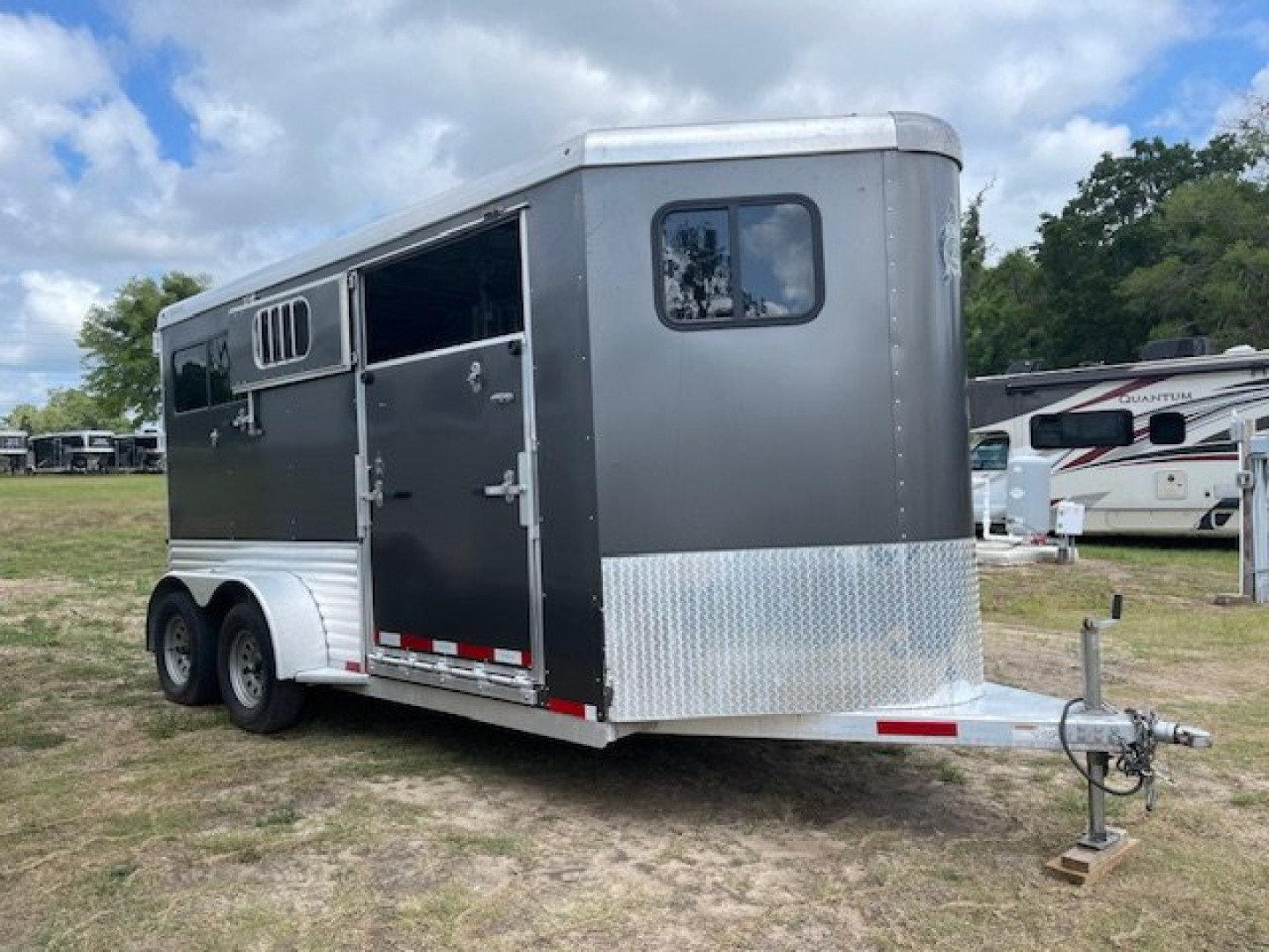 Used 2023 Adam 2 horse straight load w/side ramp Horse Trailer