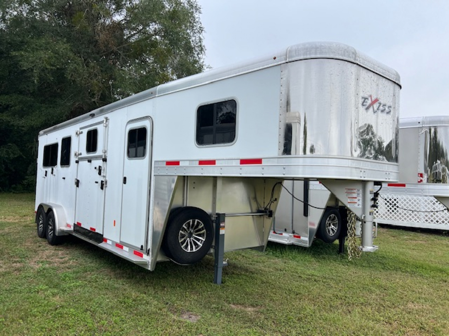New 2026 Exiss Trailers 2 plus 1 insulated w/dressing room Horse ...