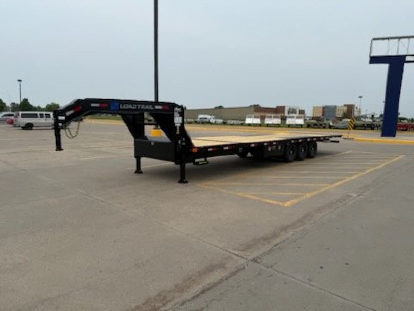 New 2025 Load Trail GE0232073 Gooseneck Bodies/Equipment Trailer for ...