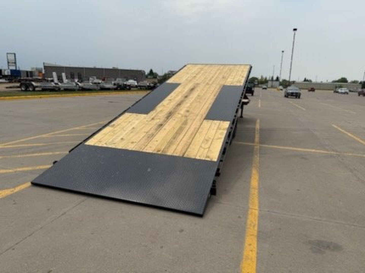 New 2025 Load Trail GE0232073 Gooseneck Bodies/Equipment Trailer for ...