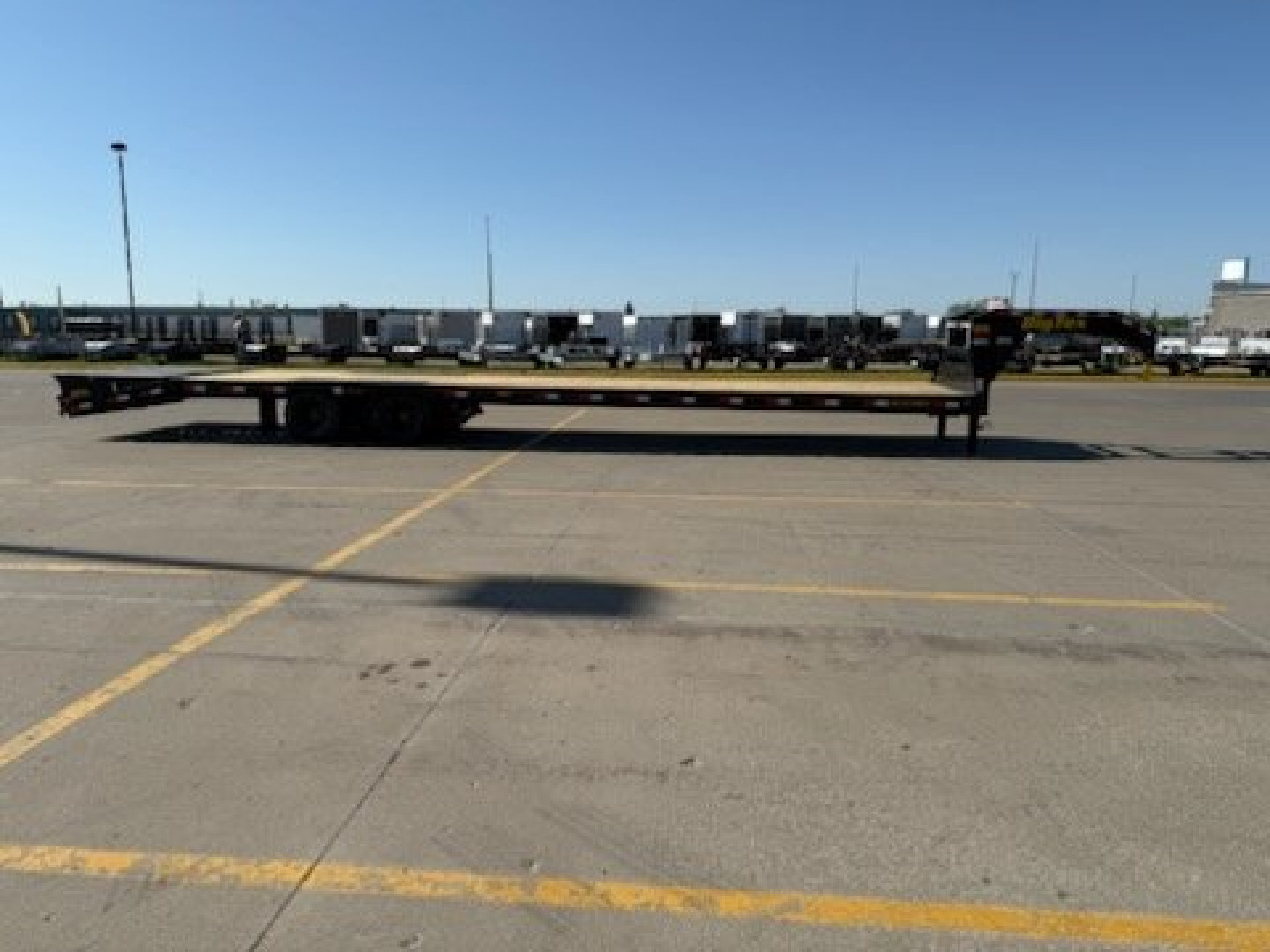 New 2026 Big Tex Trailers 22GN-40D5A-MRBK Gooseneck Bodies/Equipment ...