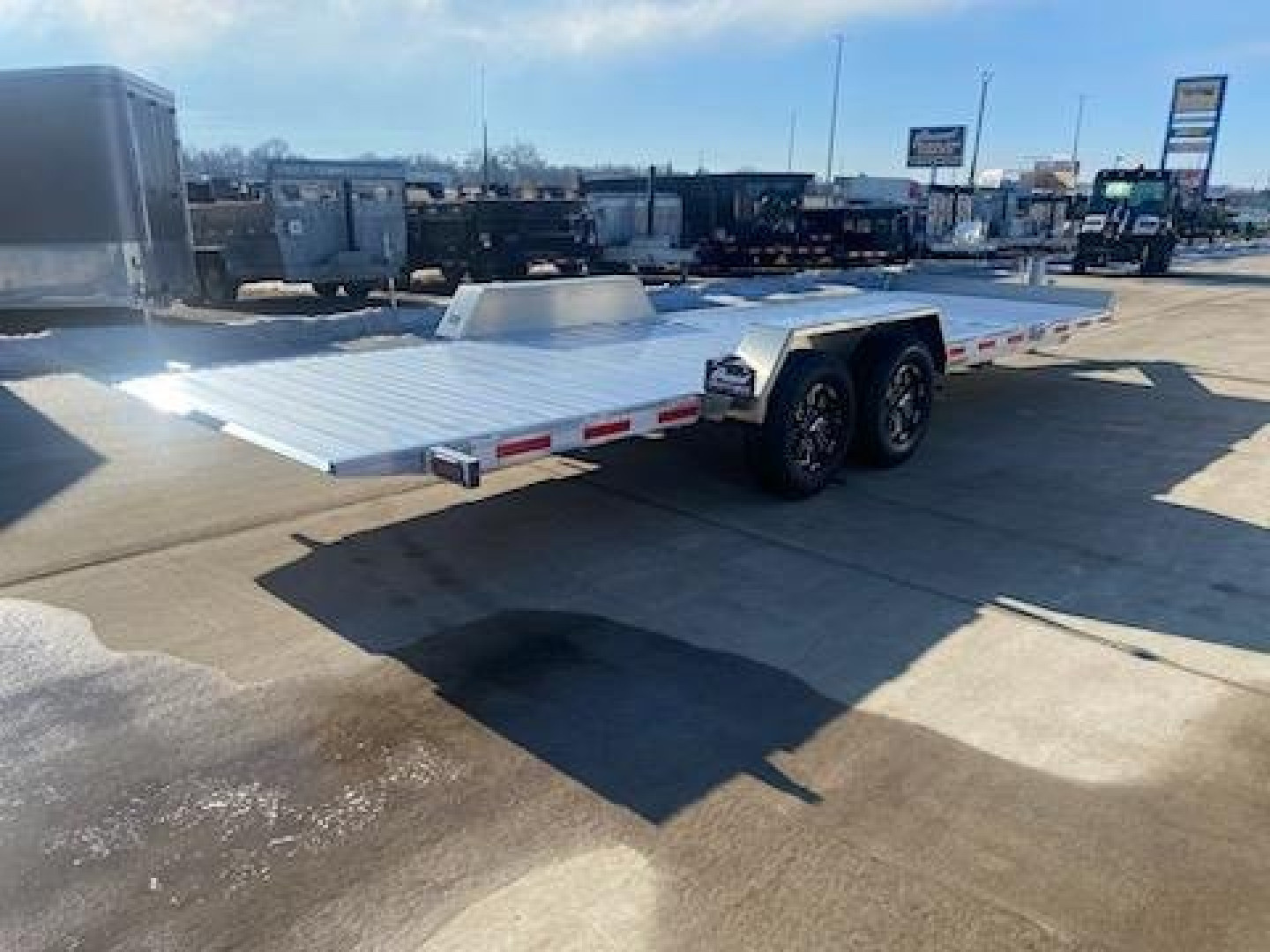 New 2024 TIMPTE 83"X 24' Split Tilt 7K AXLES