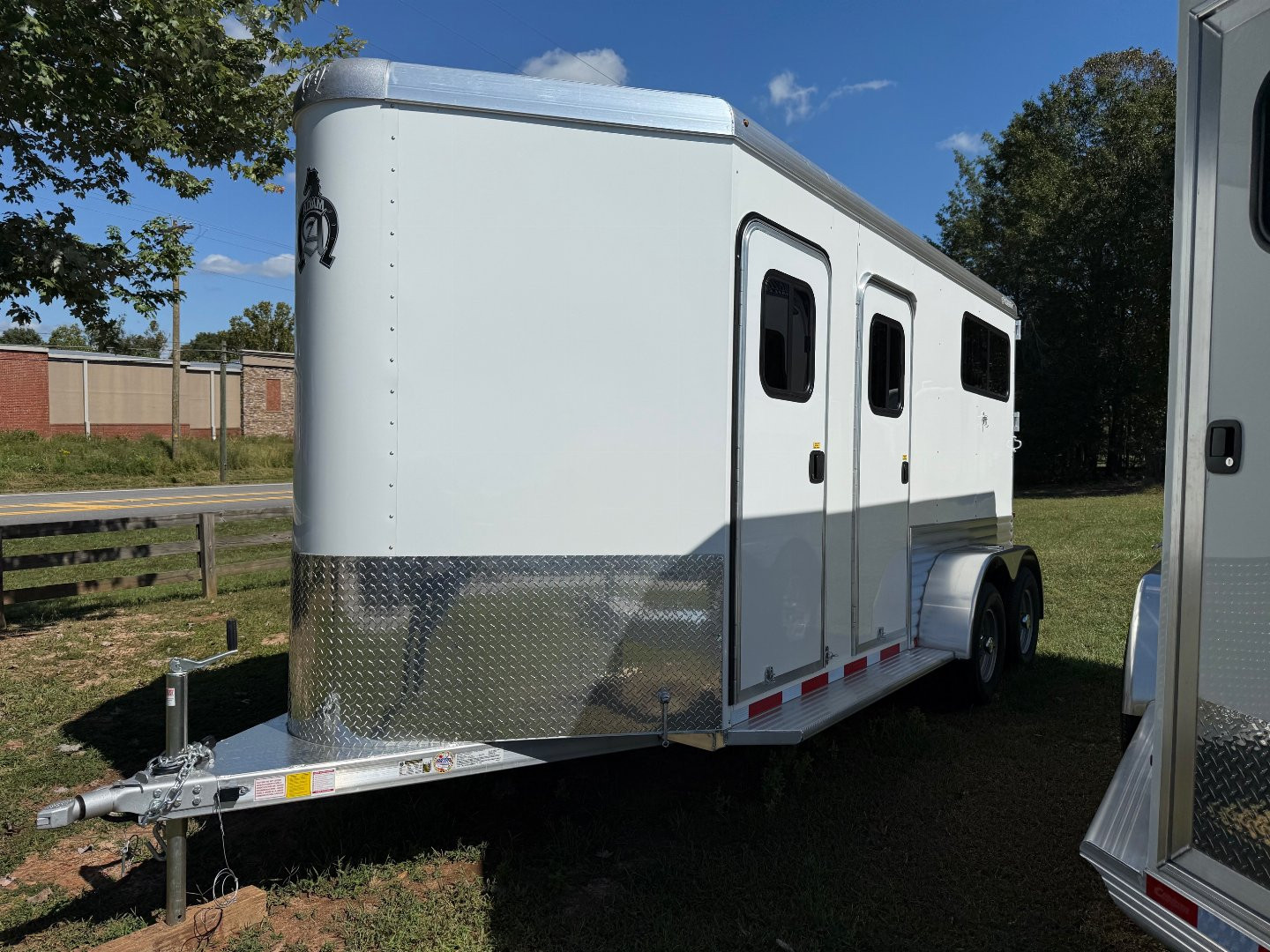 New 2025 ADAM 2 Horse Straightload JuLite Side Ramp Bumper Pull