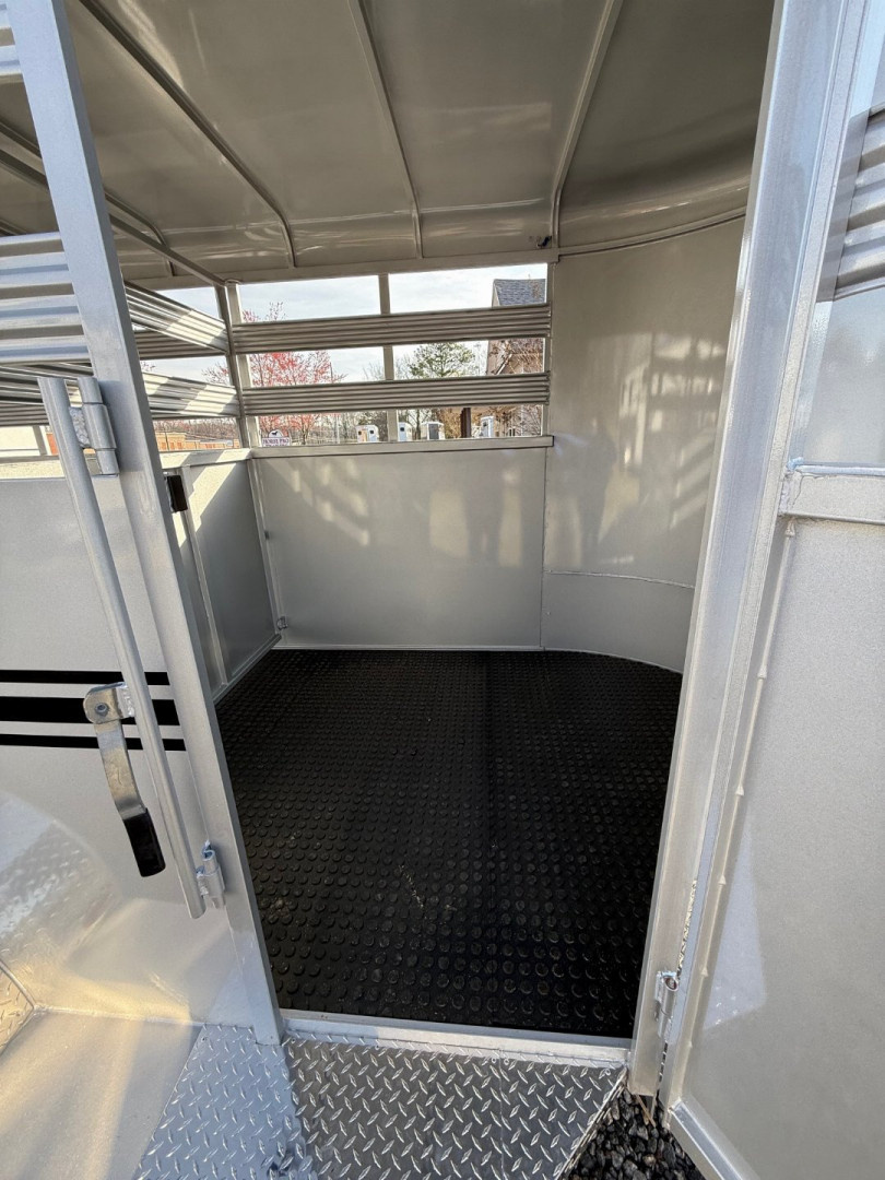 New 2025 Bee 16' Stock Bumper Pull Horse Trailer