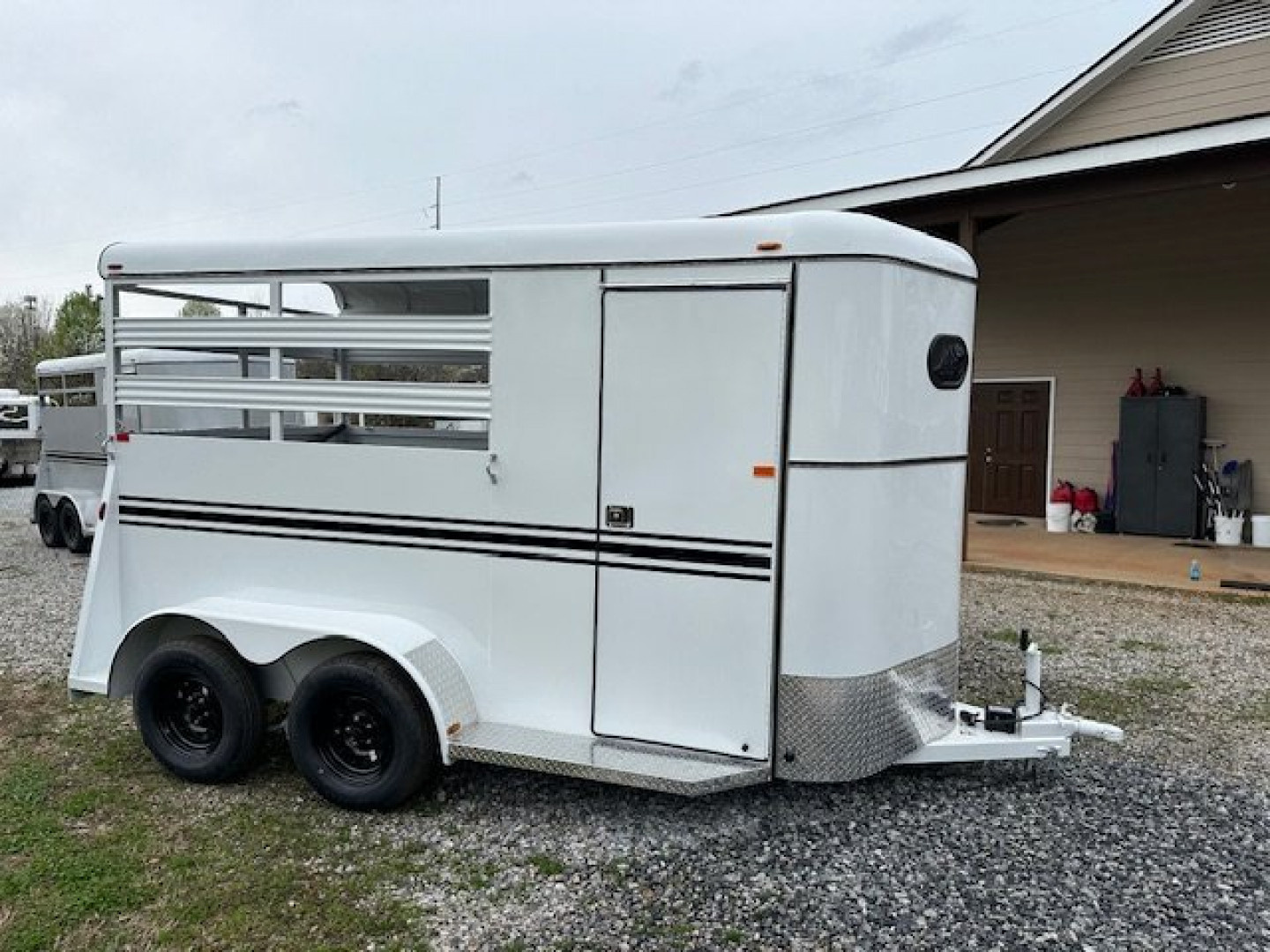 New 2026 Bee 2H Slantload BP Horse Trailer for sale in Gainesville, GA