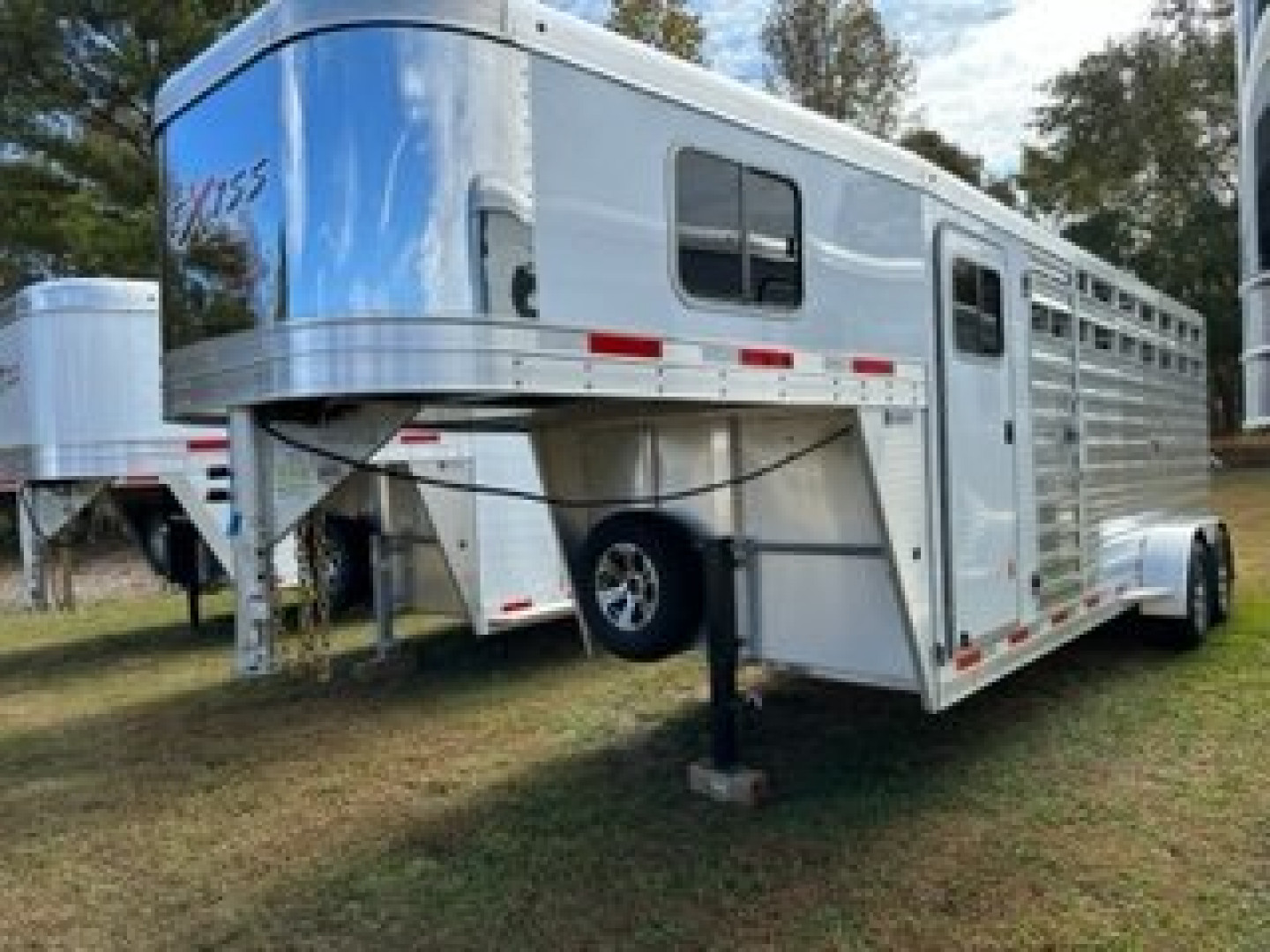 New 2023 EXISS TRAILERS STC Gooseneck 6820 Stock / Stock Combo Trailer