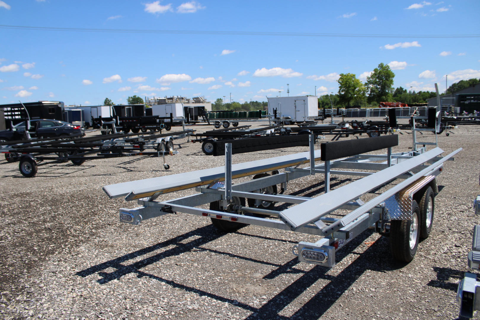 New 2026 Wolverine 24' TANDEM AXLE BUNK STYLE ALL PRO PONTOON TRAILER 48685 Boat Trailer