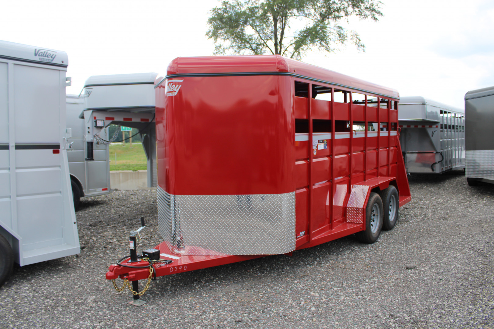 New 2026 Valley Trailers 16' STOCK ENCLOSED TRAILER 48907 Cargo ...