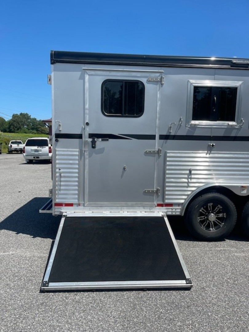 New 2025 Bison Trailers SV8313B.S.R. SLIDE-SIDE LD Horse Trailer