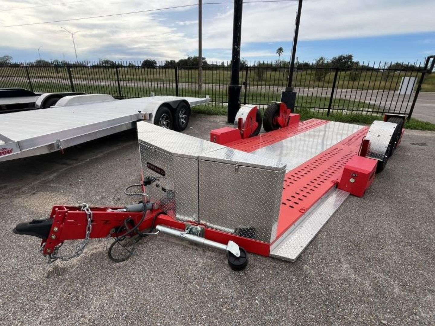 New 2023 Primo M-DD 82x18 Car Hauler Drop Deck