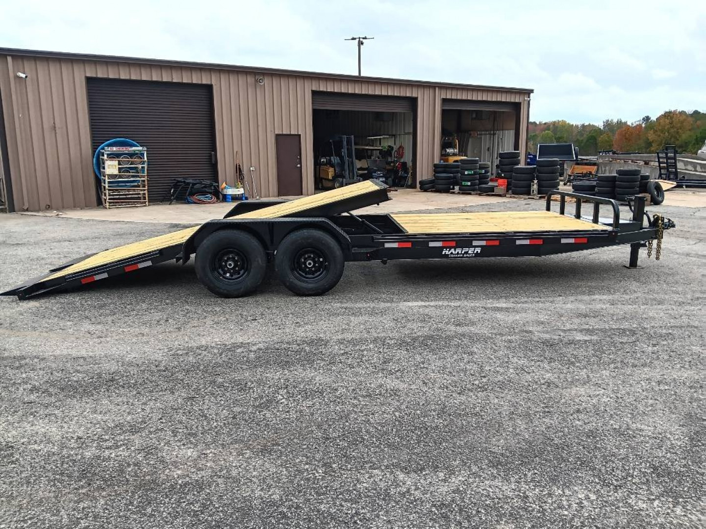 New 2025 JOBSITE 22' 15K TILT EQUIPMENT TRAILER