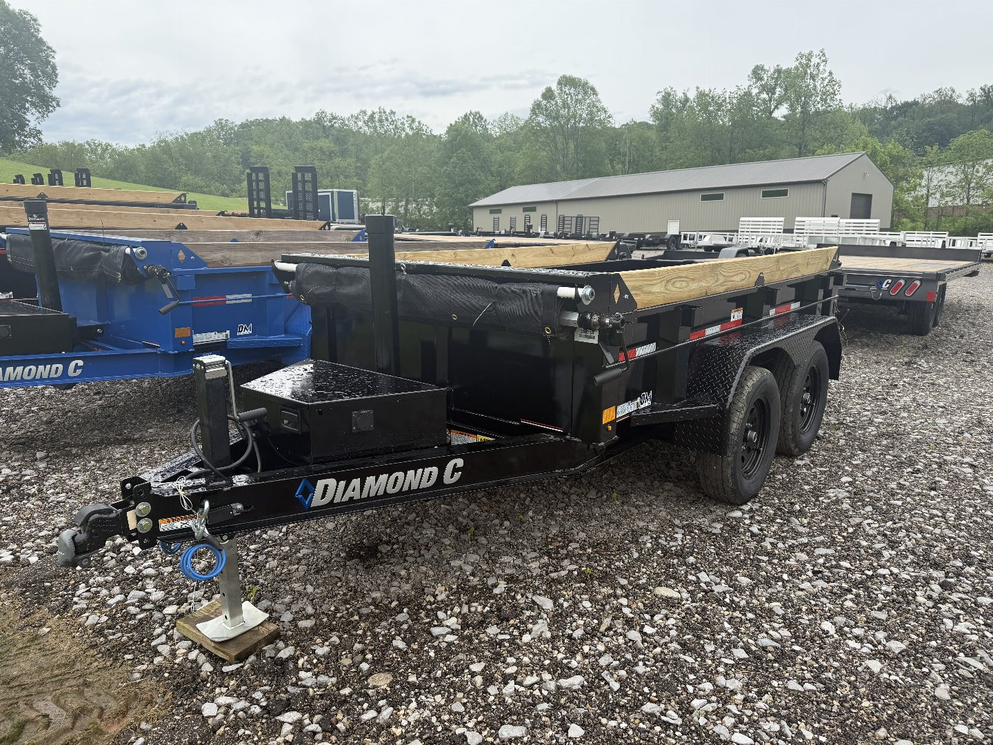 New 2025 Diamond C Trailers GDT 235 10X60 Dump Trailer
