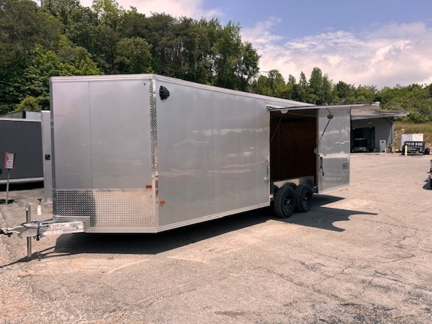 Enclosed Trailers - Outlaw Trailers