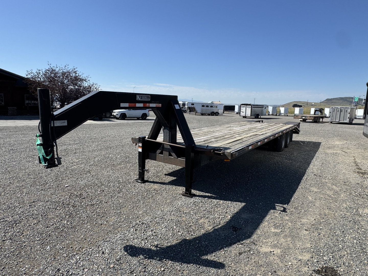 Used 2001 Kiefer Manufacturing 29' GN Flatbed for sale in Three Forks, MT