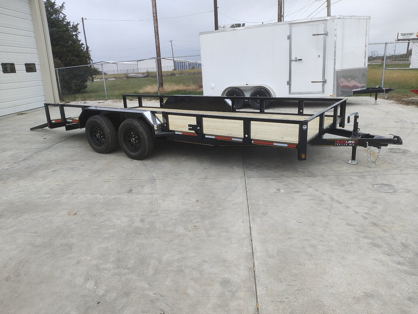New 2025 HEARTLAND 18x82 TAUTRP Utility Trailer