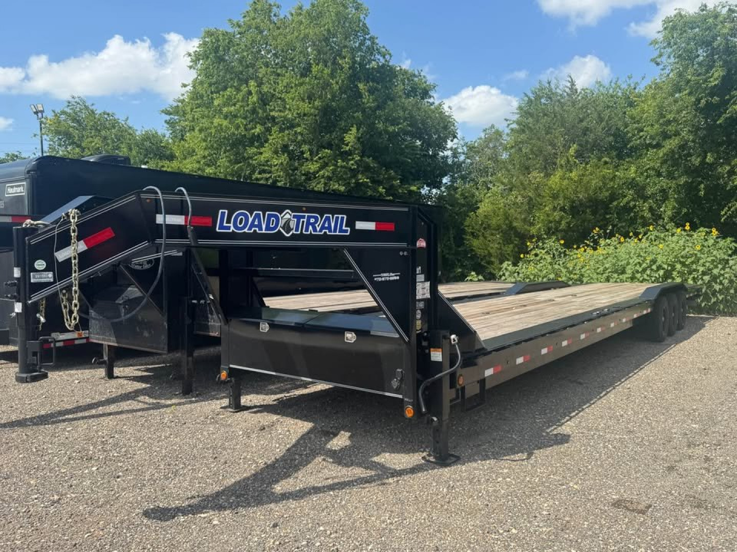 Used 2023 Load Trail 102X40 GOOSENECK DRIVE OVER FENDERS TRIPLE 7K ...