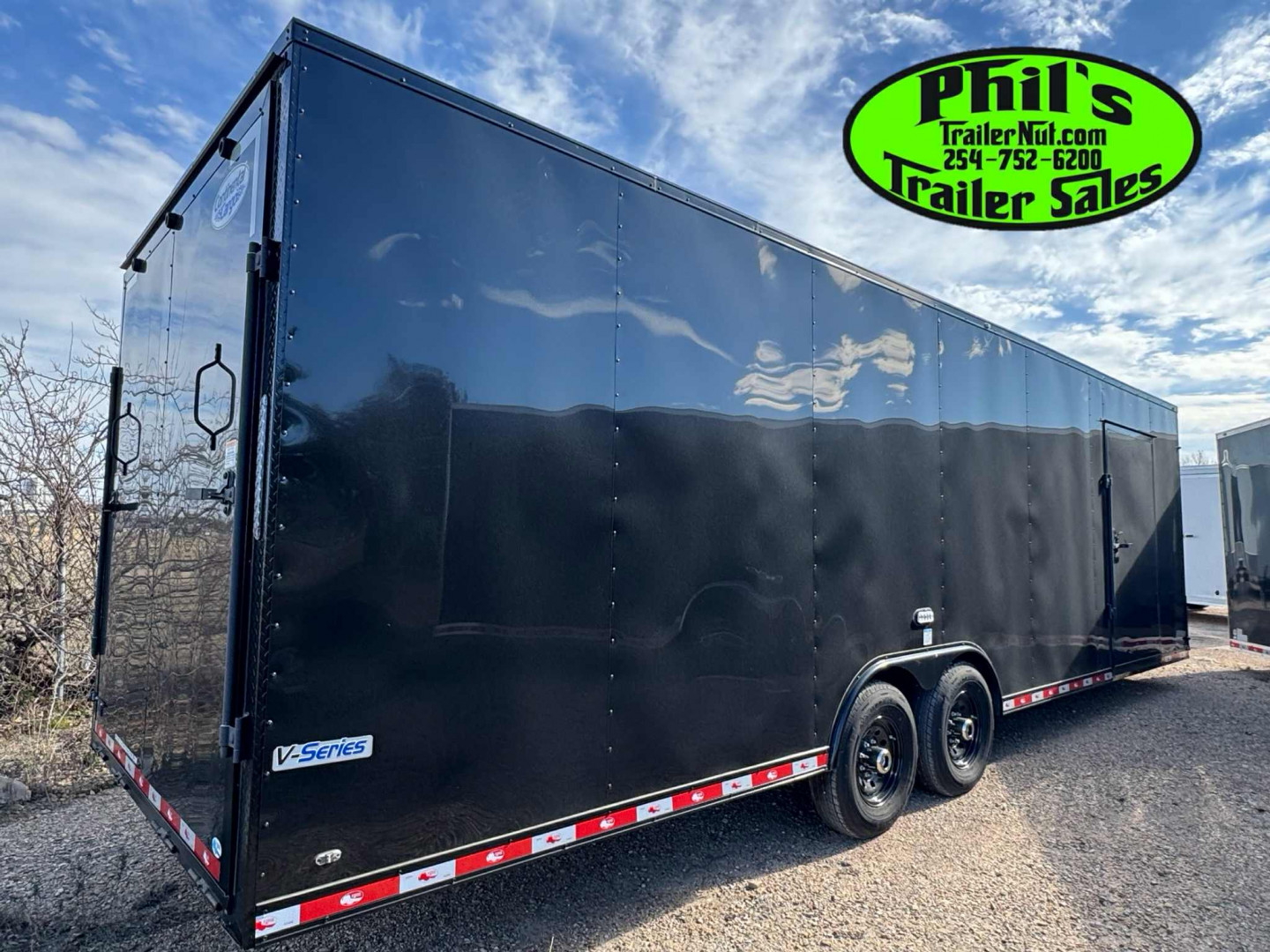 New CONTINENTAL CARGO NEW 85X28 V-NOSE ENCLOSED TRAILER CAR HAULER RACE ...