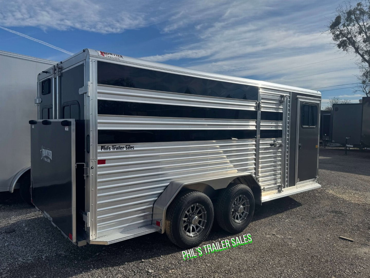 New 2025 Frontier Trailers LOW PRO 6 PEN STOCK TRAILER Stock / Stock ...