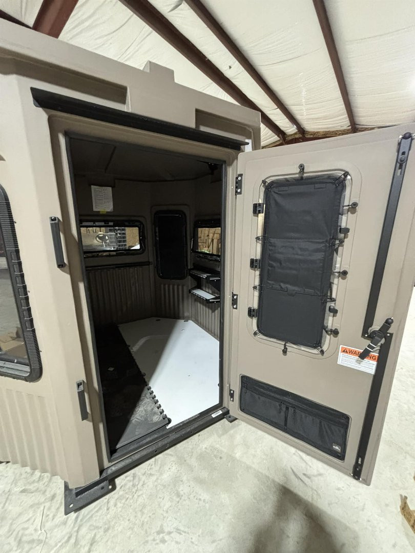 New 2025 GRIZZLY ALPHA COMBO HUNTING DEER BLIND 8' TOWER & LADDER Deer ...