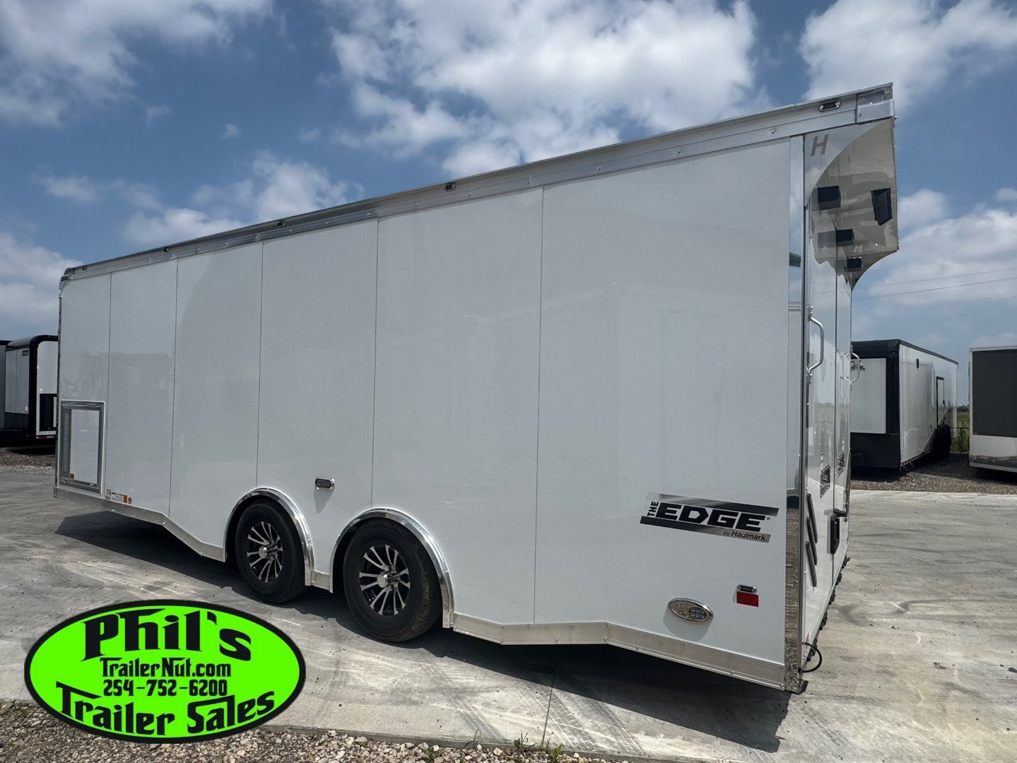 New Haulmark NEW 85X24 EDGE PRO CAR RACE RACING TRAILER CAR HAULER ...