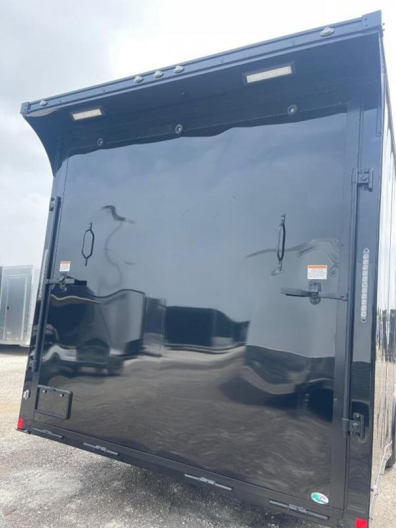 New CONTINENTAL CARGO 28' ENCLOSED TRAILER CARGO CAR HAULER Car ...