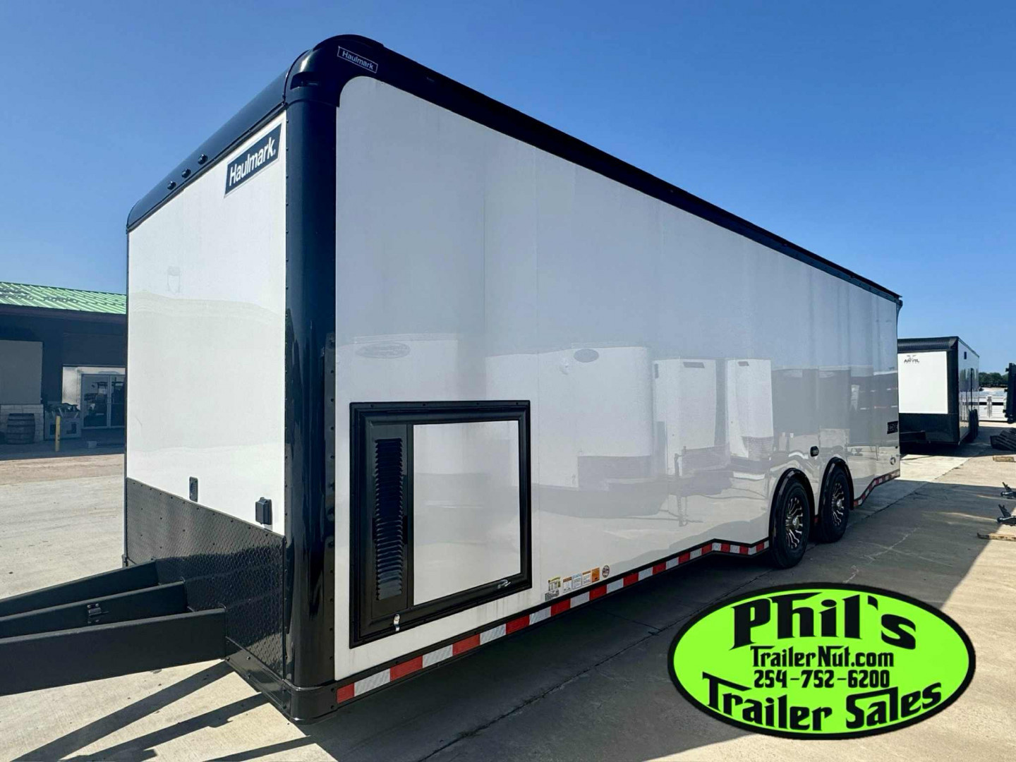 New HAULMARK NEW 85X28 EDGE ENCLOSED CAR RACE TRAILER HAULER CARGO Car ...