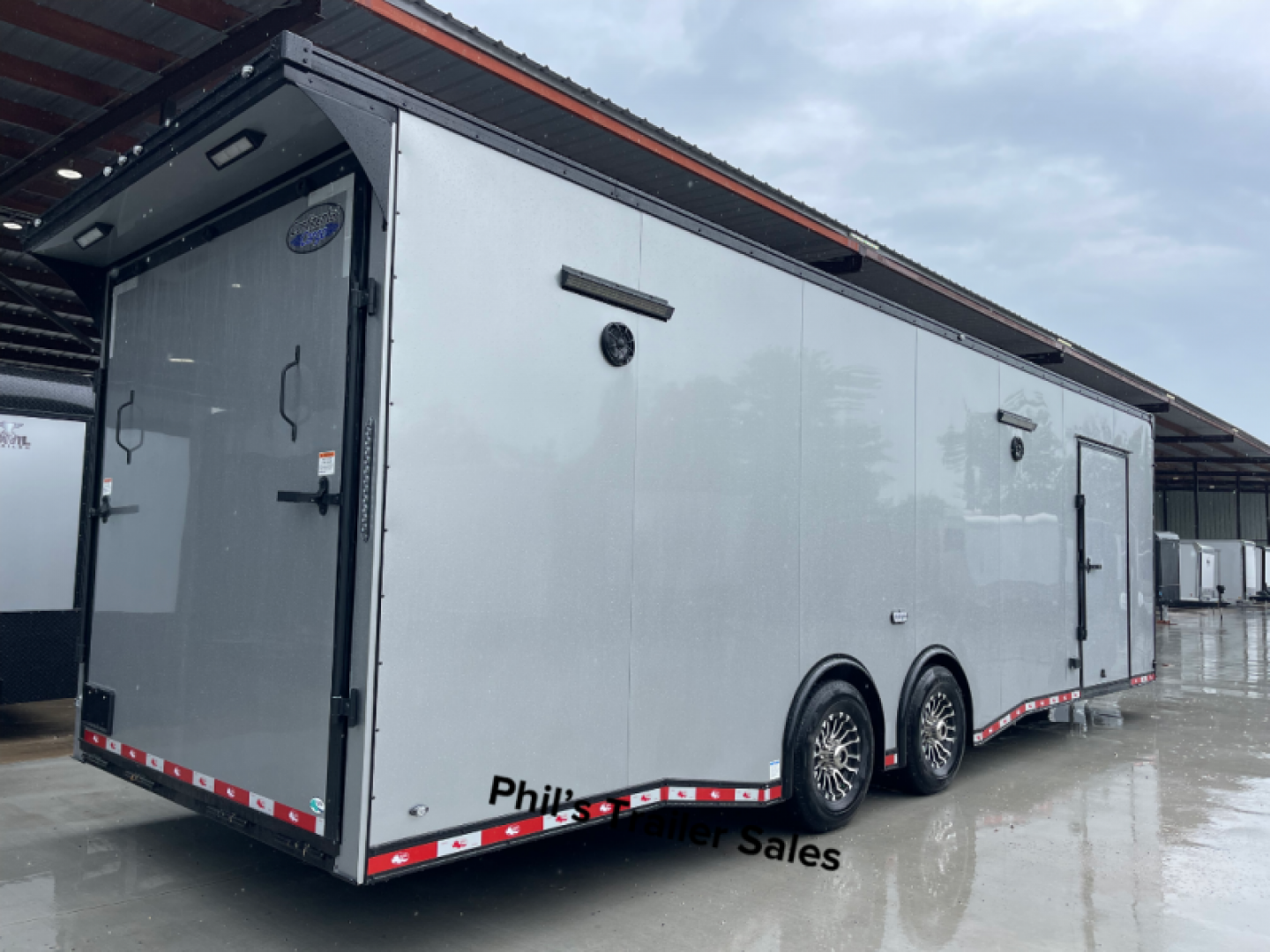 New CONTINENTAL CARGO 28' ENCLOSED RACE TRAILER UTV MOTORCYCLE TRAILER ...