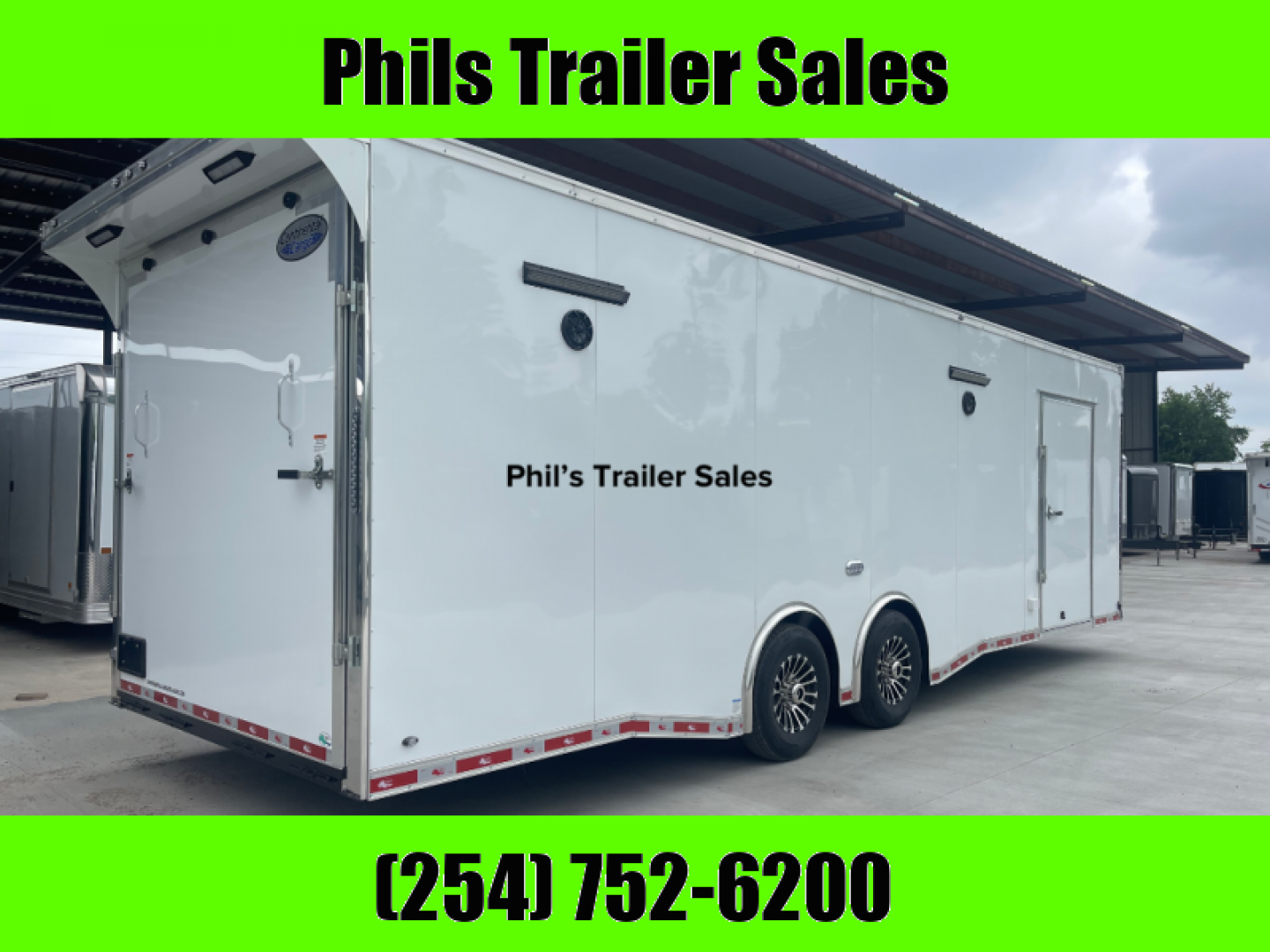 New CONTINENTAL CARGO NEW 85X28 ENCLOSED RACE TRAILER CAR HAULER CARGO ...